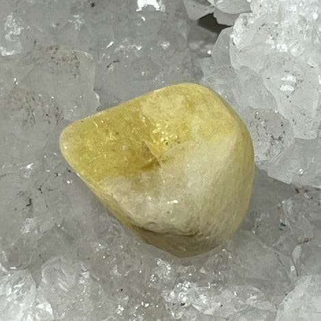 Golden Danburite – Oasis de Cristal