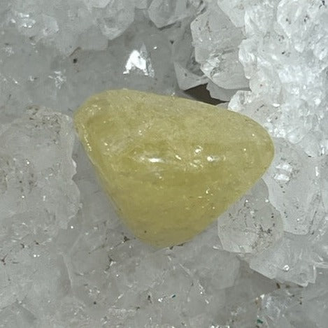 Golden Danburite – Oasis de Cristal