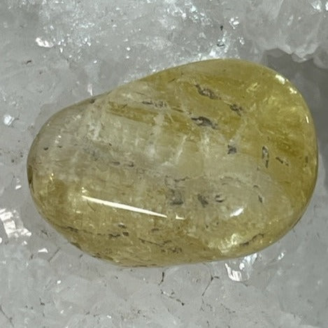Golden Danburite – Oasis de Cristal